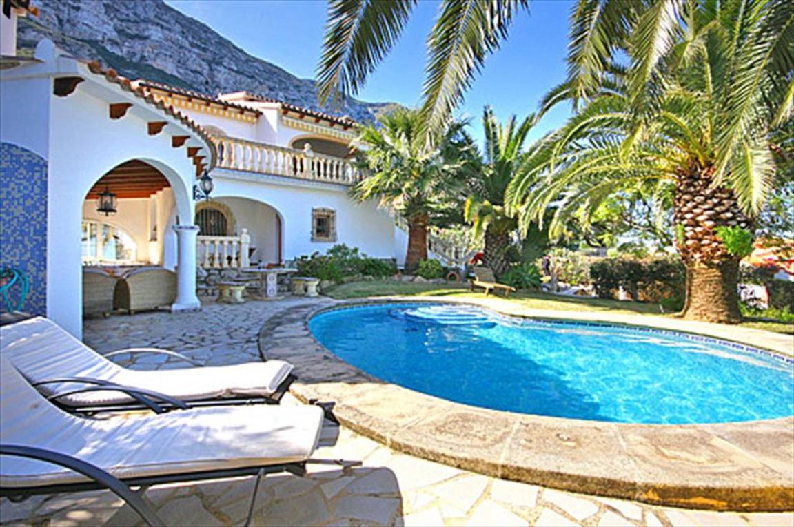 350 M² Villa ∙ 3 Schlafzimmer ∙ 6 Gäste - Dénia