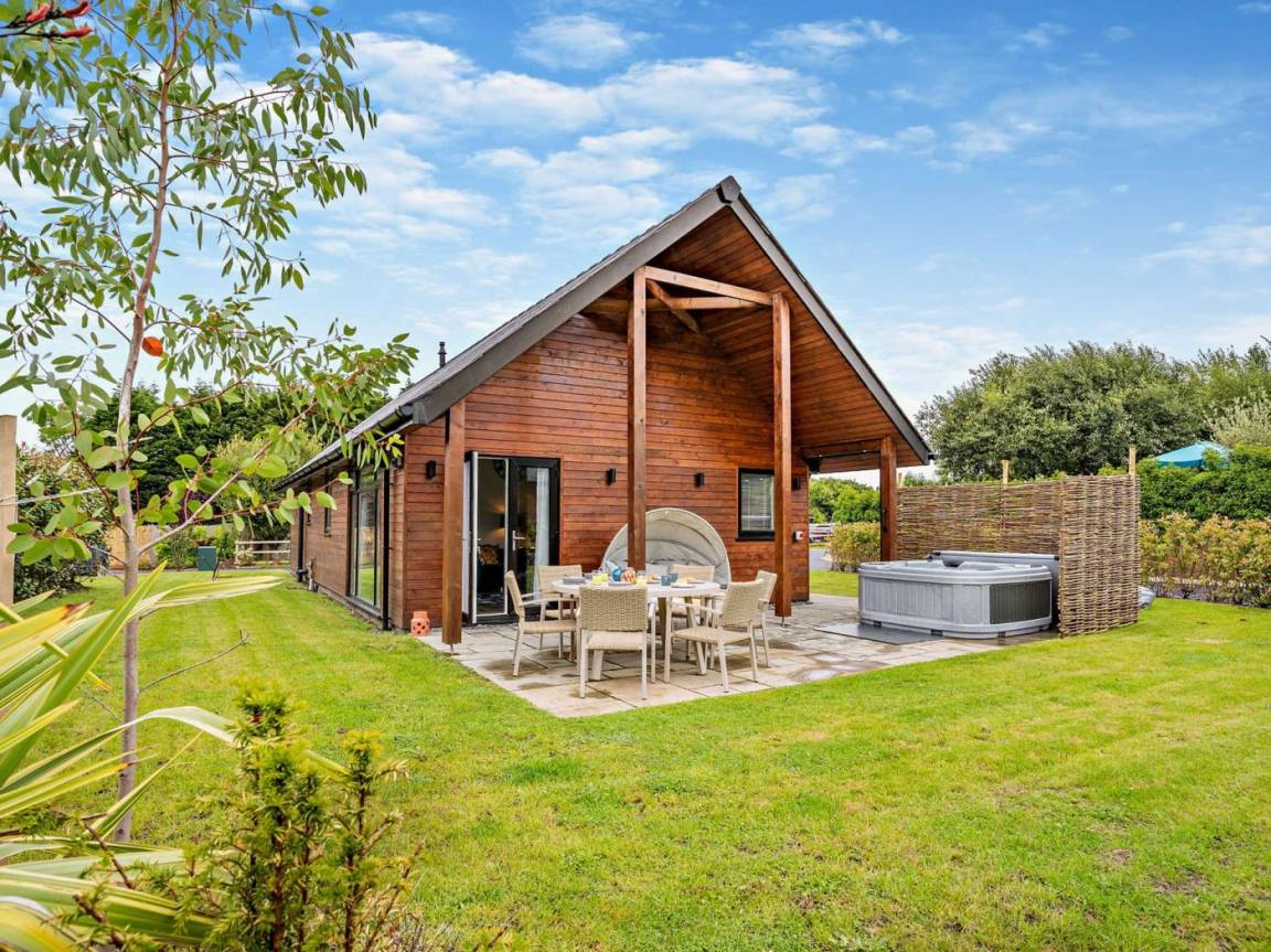 Cottage ∙ 3 Bedrooms ∙ 6 Guests - The Mumbles