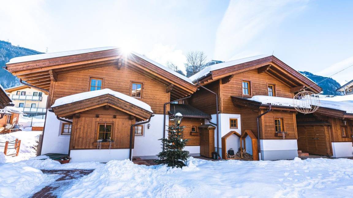 75 M² House ∙ 2 Bedrooms ∙ 5 Guests - Kaprun