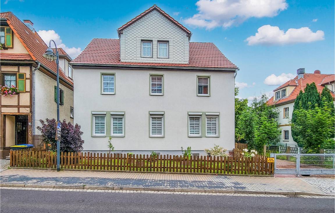 60 M² Ferienwohnung ∙ 2 Schlafzimmer ∙ 4 Gäste - Bad Tabarz