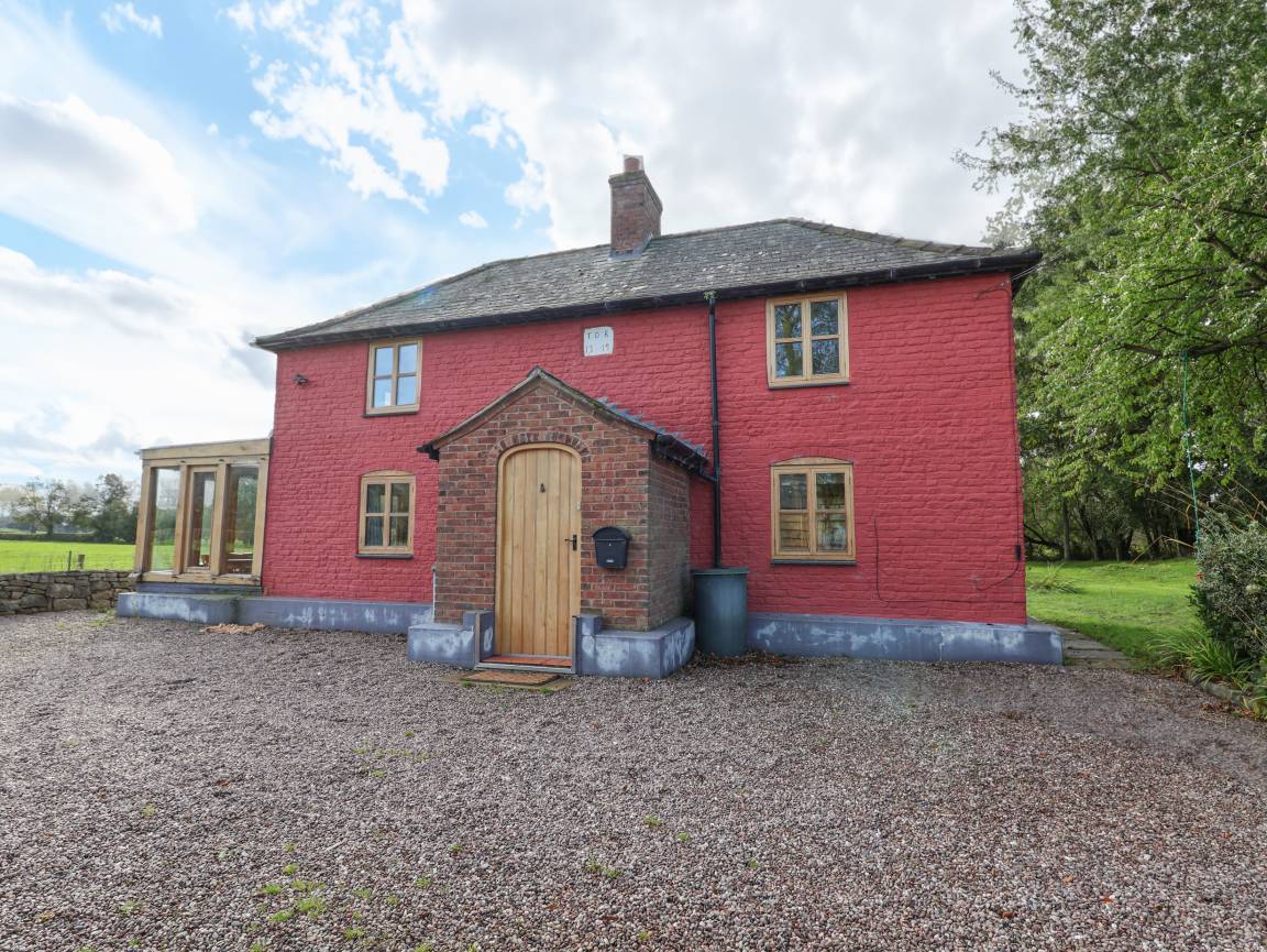 Cottage ∙ 2 Bedrooms ∙ 5 Guests - Ruthin