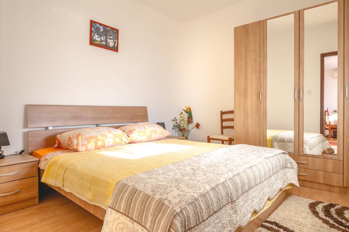 54 M² Ferienwohnung ∙ 2 Schlafzimmer ∙ 5 Gäste - Malinska