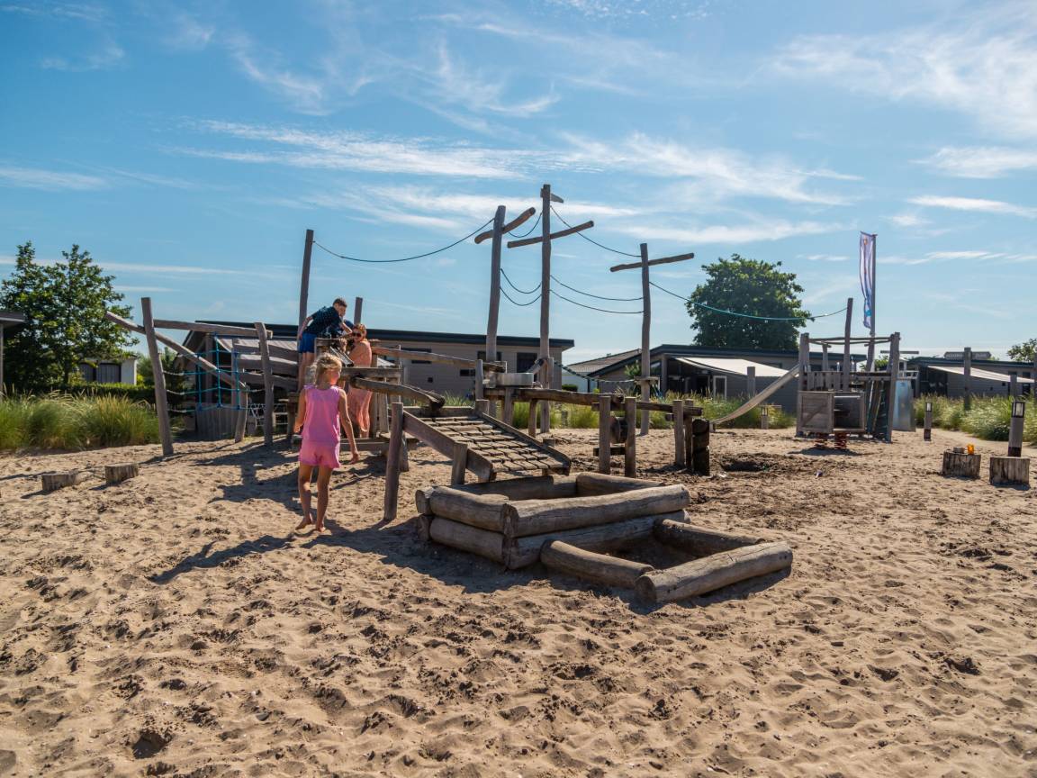 36 M² Huis ∙ 1 Slaapkamer ∙ 6 Gasten - Noordwijkerhout