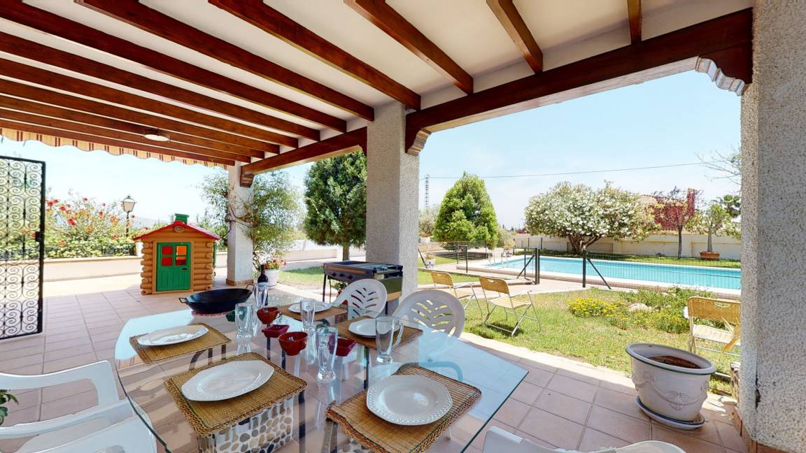 220 M² Chalet ∙ 4 Chambres ∙ 8 Personnes - Aspe