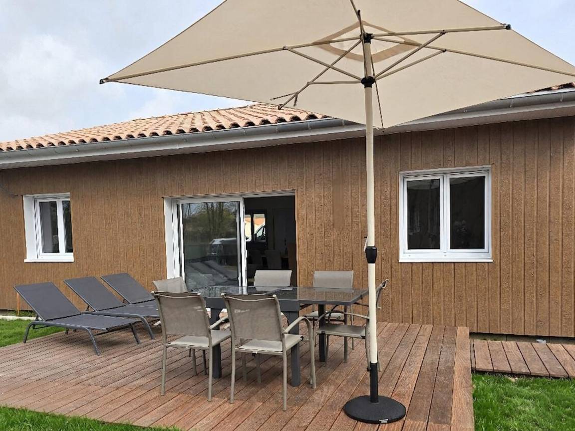 80 M² Cottage ∙ 3 Chambres ∙ 6 Personnes - Dordogne