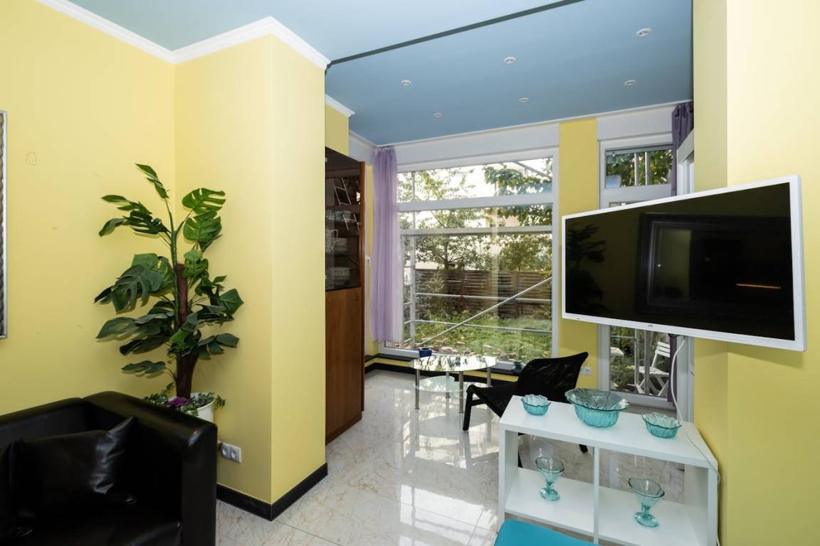 33 M² Ferienwohnung ∙ 3 Gäste - Bonn