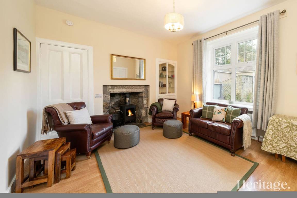 House ∙ 2 Bedrooms ∙ 4 Guests - Loch Kinord