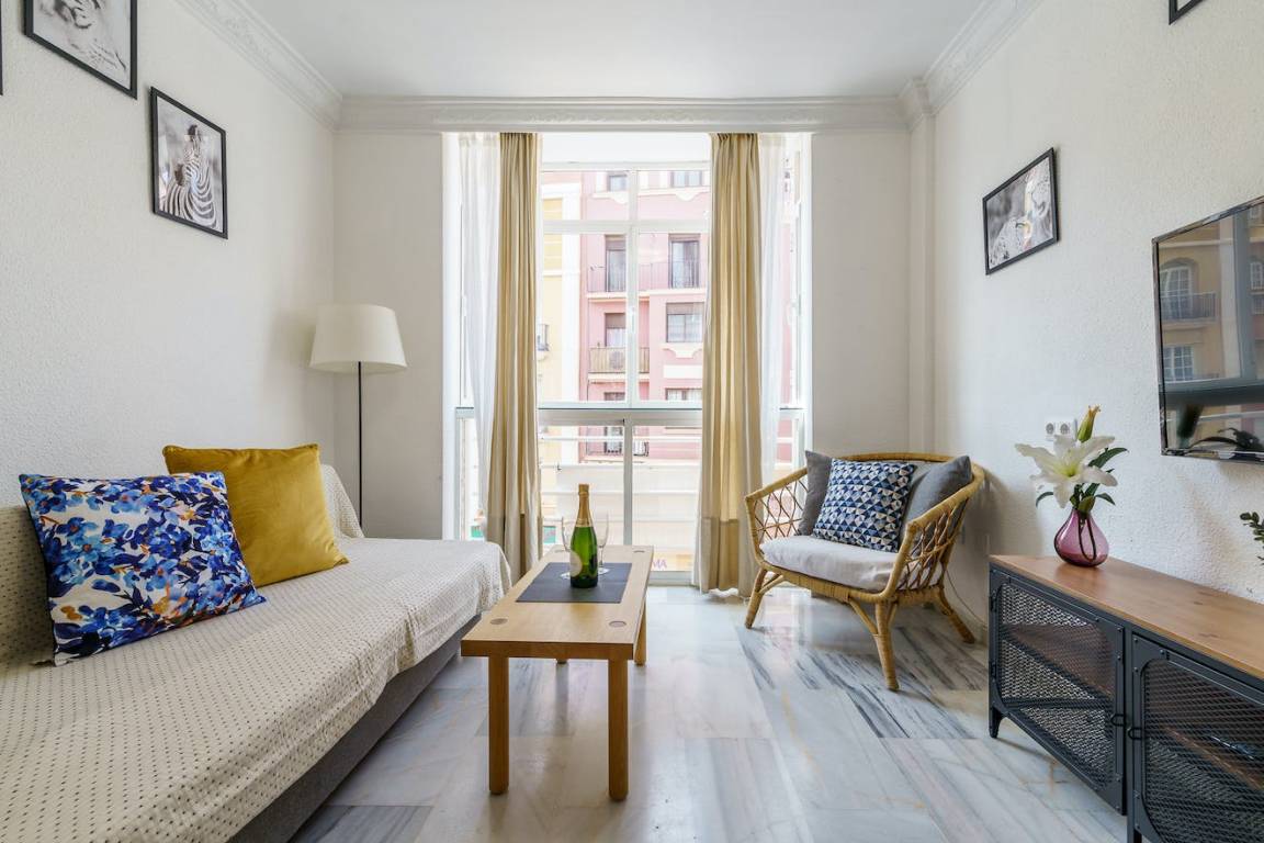 90 M² Appartement ∙ 2 Chambres ∙ 4 Personnes - Málaga