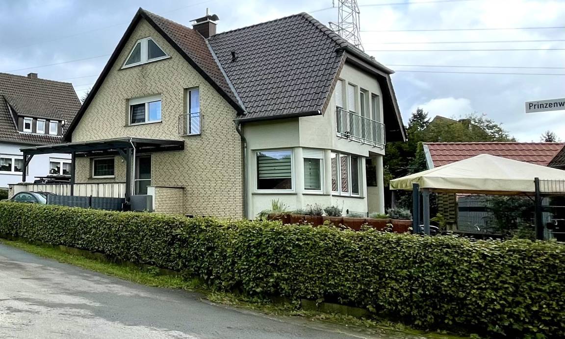 80 M² Apartment ∙ 2 Bedrooms ∙ 4 Guests - Minden