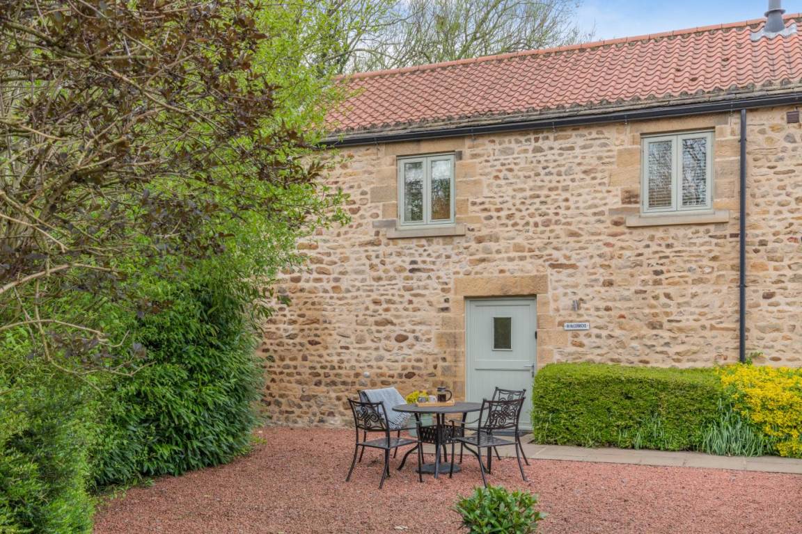 Cottage ∙ 2 Bedrooms ∙ 4 Guests - Bedale