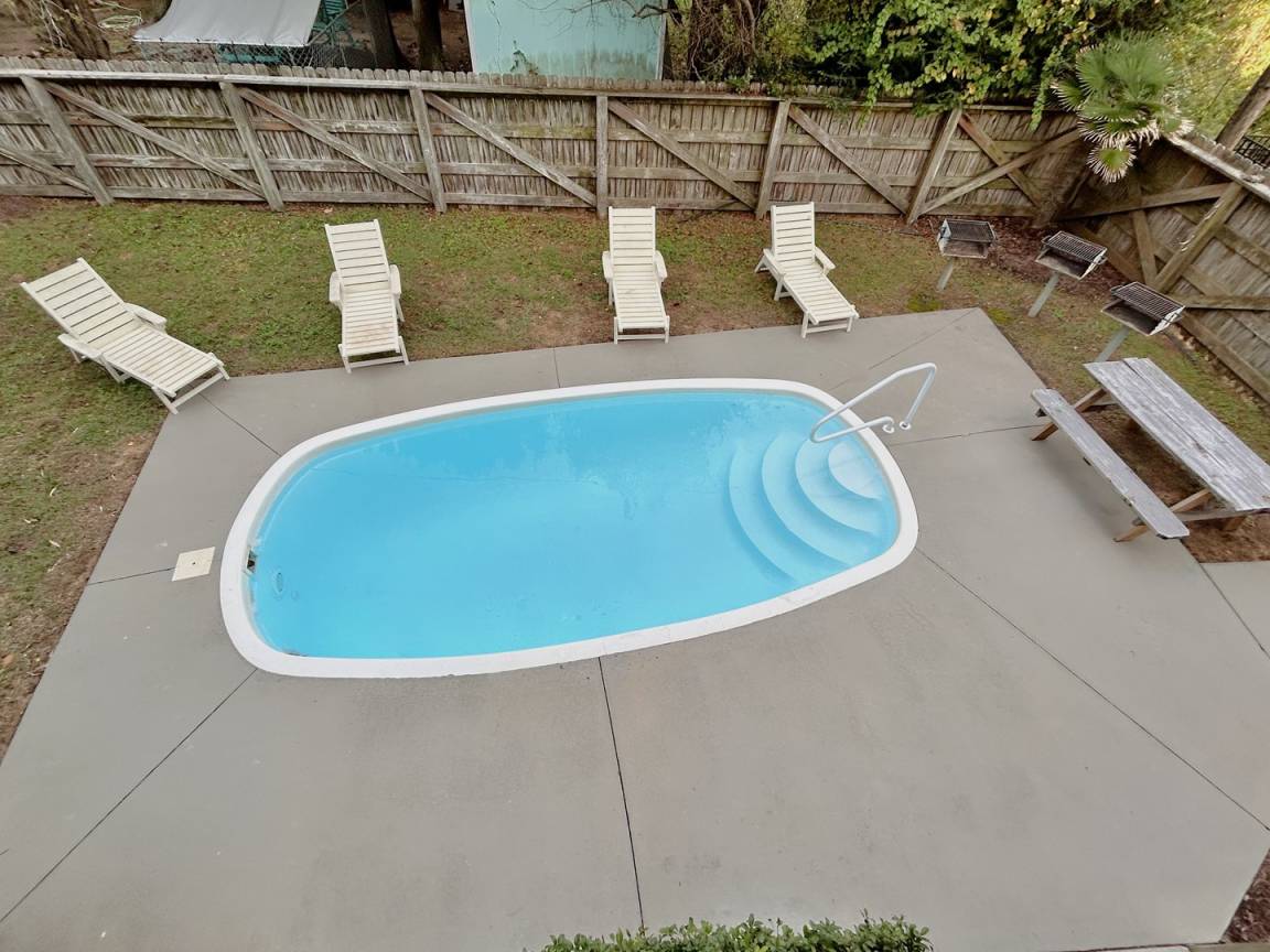House ∙ 11 Bedrooms ∙ 35 Guests - Southport, NC