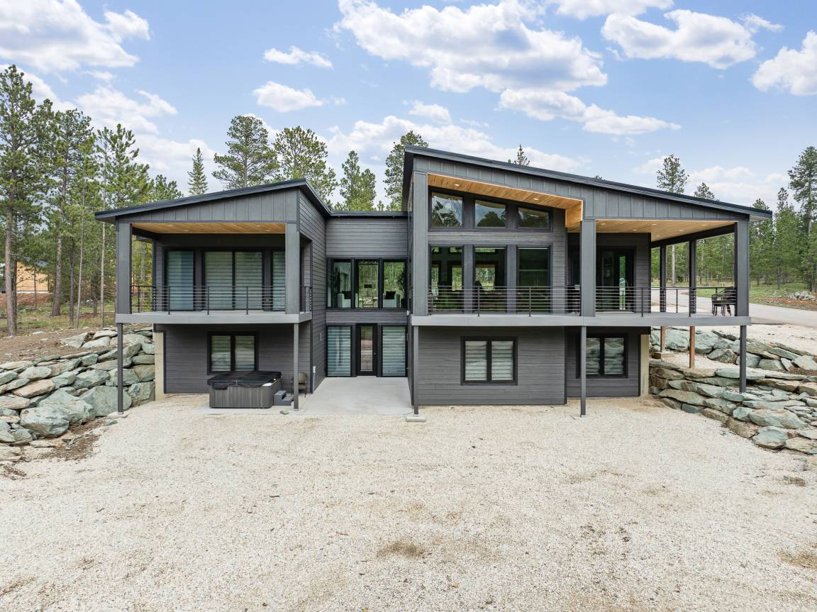317 M² Cabin ∙ 5 Bedrooms ∙ 22 Guests - Deadwood, SD