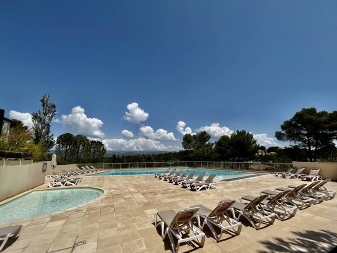 45 M² Maison De Vacances ∙ 2 Chambres ∙ 4 Personnes - Rognes