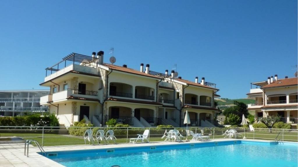 100 M² Apartament ∙ 3 Sypialnie ∙ 6 Gości - Pineto