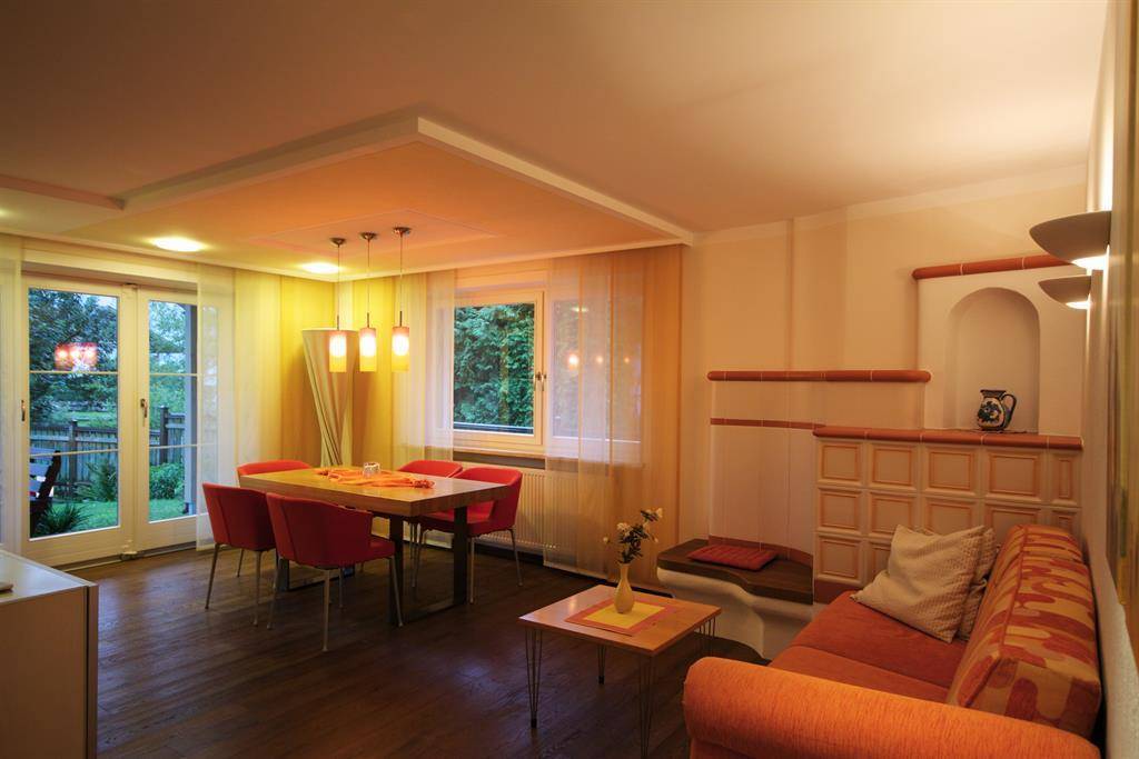 60 M² Ferienwohnung ∙ 1 Schlafzimmer ∙ 2 Gäste - Sachrang