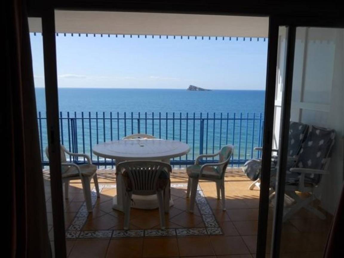 70 M² Apartamento ∙ 2 Habitaciones ∙ 6 Huéspedes - Benidorm