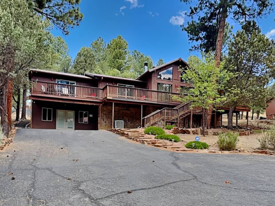 201 M² Cabaña ∙ 4 Habitaciones ∙ 8 Huéspedes - Ruidoso Downs, NM