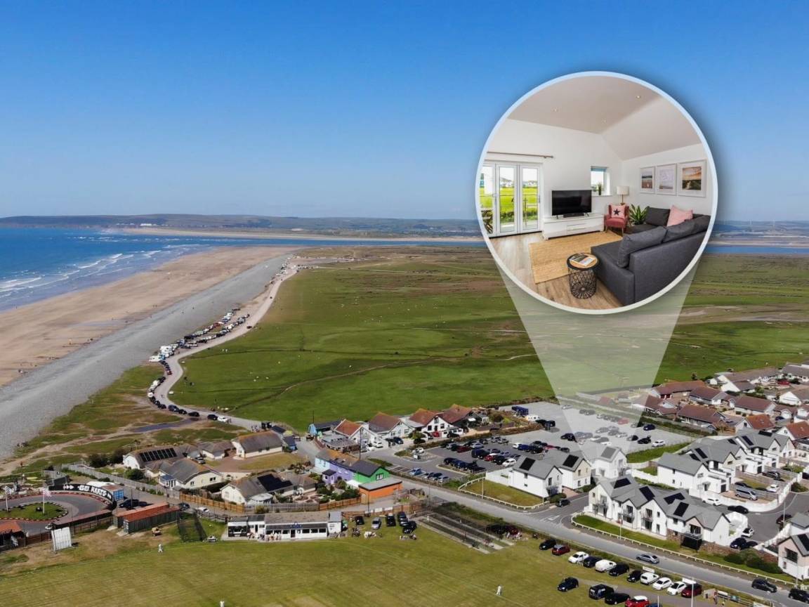 Cottage ∙ 3 Bedrooms ∙ 6 Guests - Westward Ho!