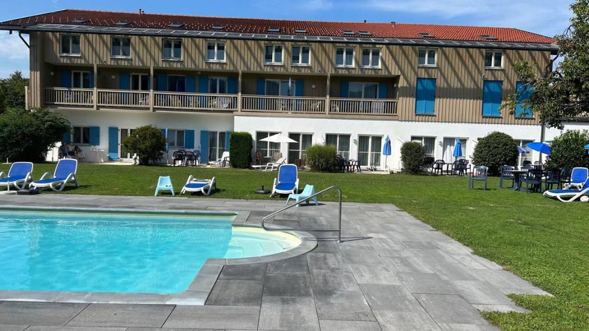 75 M² Apartment ∙ 2 Bedrooms ∙ 6 Guests - Chiemsee