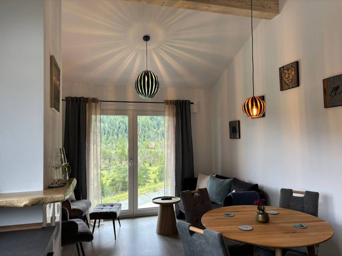 50 M² Ferienwohnung ∙ 2 Schlafzimmer ∙ 4 Gäste - Wallgau