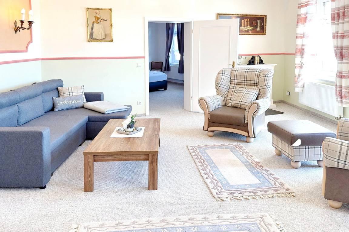 110 M² Ferienwohnung ∙ 2 Schlafzimmer ∙ 6 Gäste - Lübbenau/Spreewald