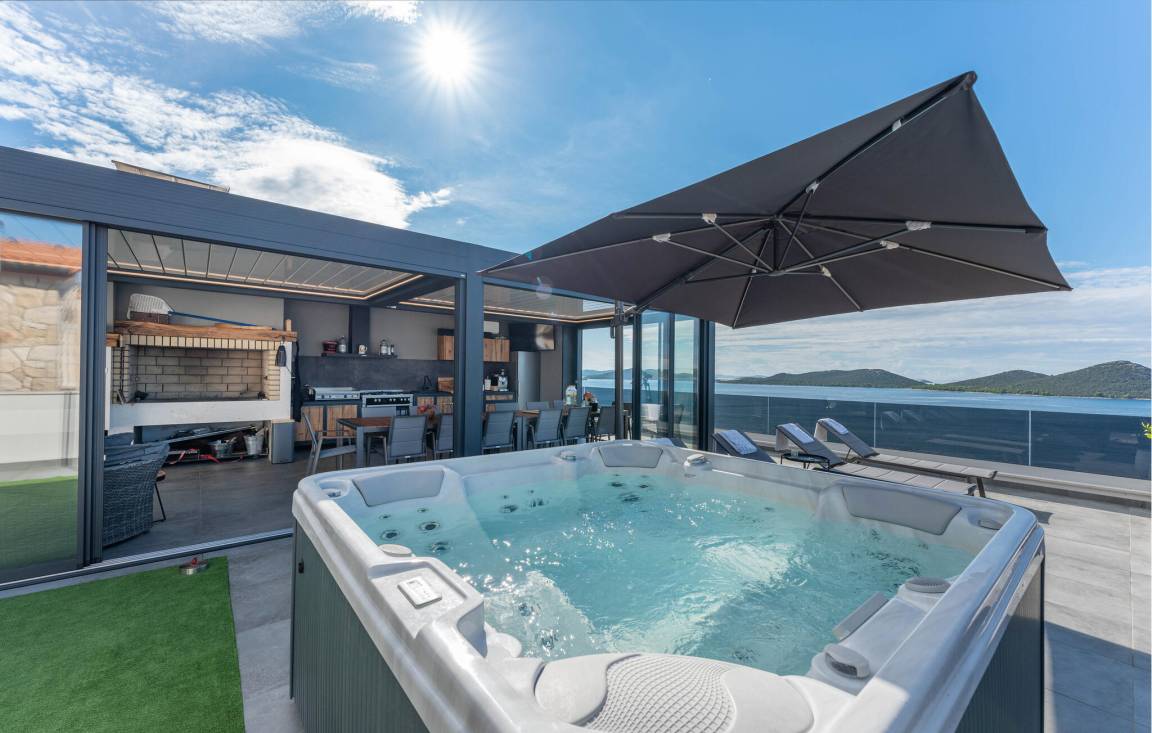 90 M² Apartment ∙ 2 Bedrooms ∙ 4 Guests - Biograd na Moru