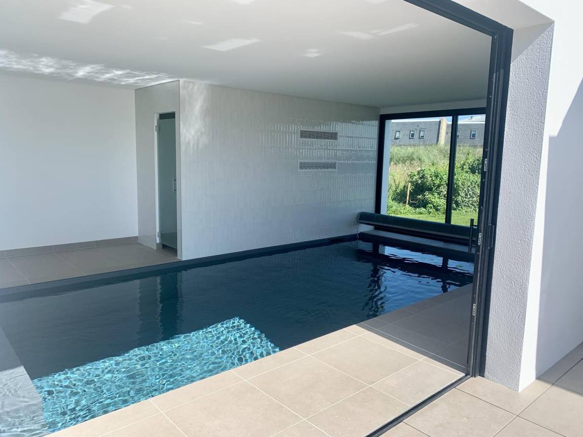 200 M² House ∙ 4 Bedrooms ∙ 8 Guests - Kerlouan