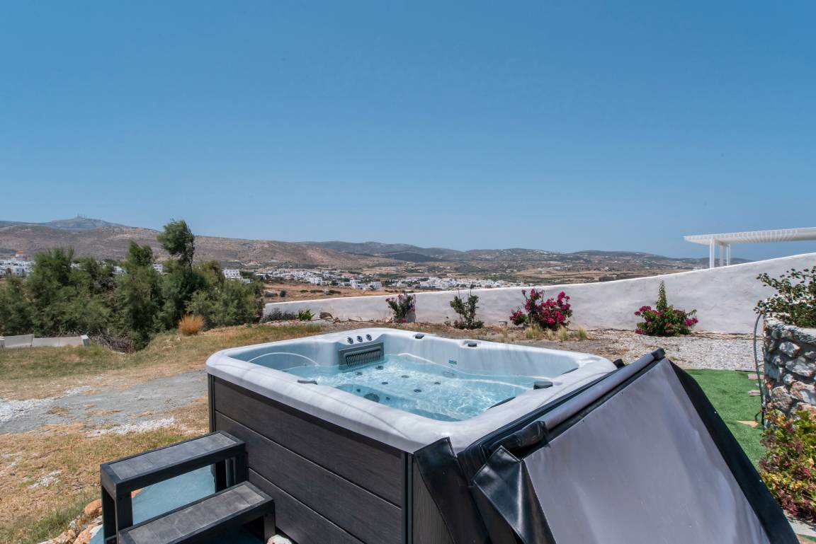 24 M² Studio Flat ∙ 2 Guests - Paros