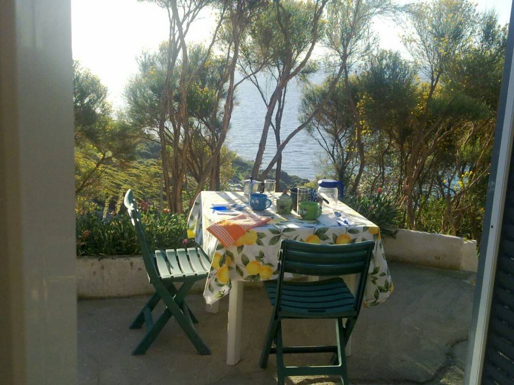 70 M² Ferienwohnung ∙ 1 Schlafzimmer ∙ 3 Gäste - Ponza