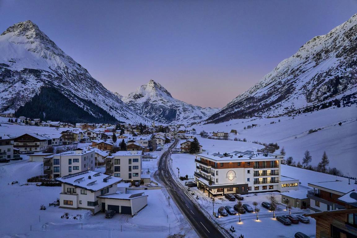 23 M² Hotel ∙ 1 Bedroom ∙ 3 Guests - Galtür