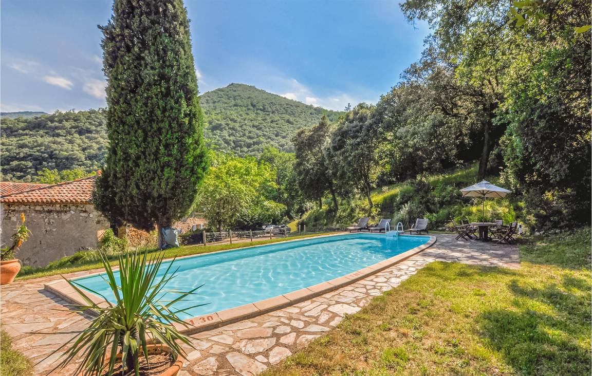 116 M² Maison De Vacances ∙ 3 Chambres ∙ 6 Personnes - Céret