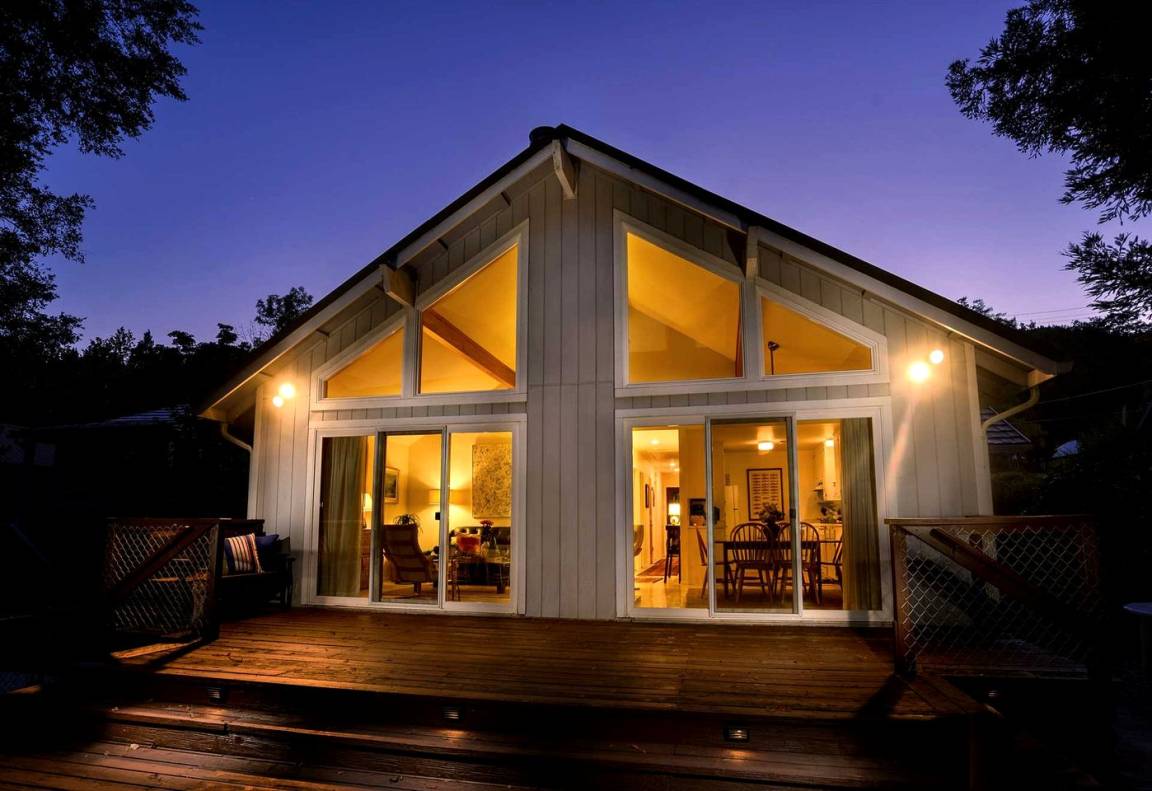 House ∙ 3 Bedrooms ∙ 8 Guests - McCloud, CA