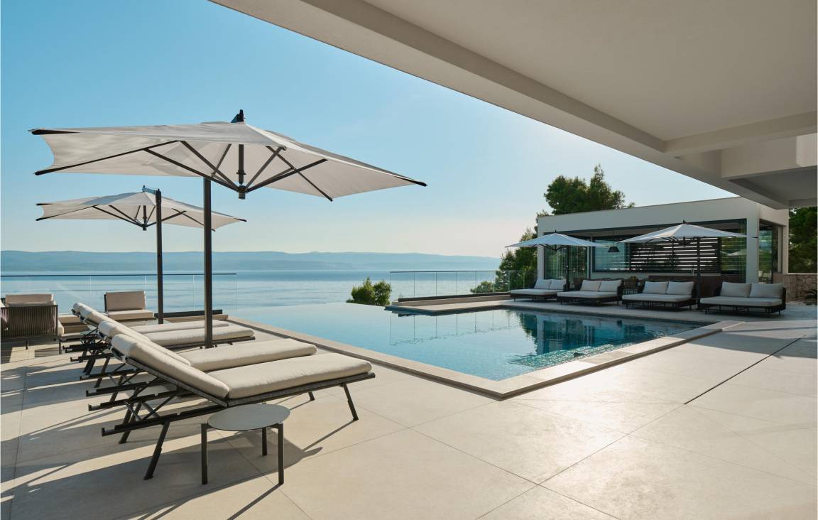 800 M² Huis ∙ 8 Slaapkamers ∙ 20 Gasten - Kroatië