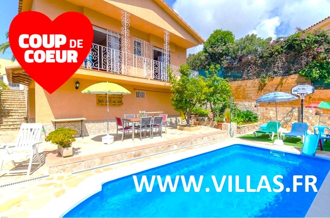 Villa ∙ 2 Bedrooms ∙ 6 Guests - Blanes