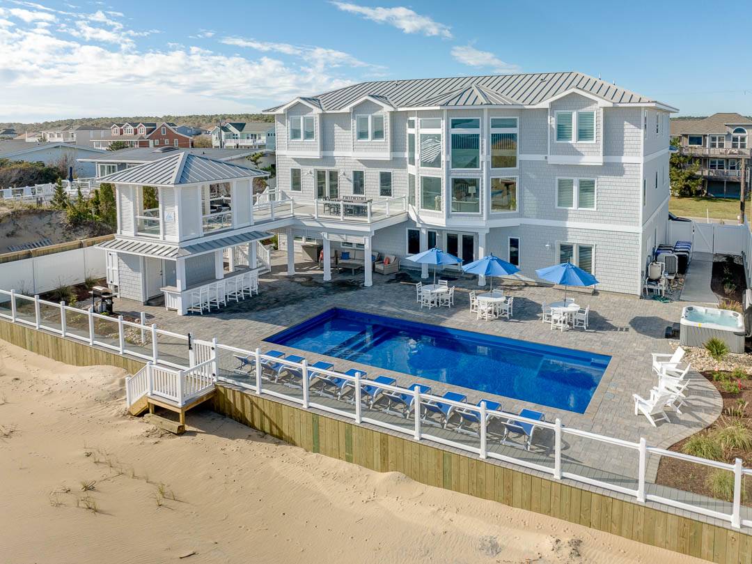 836 M² House ∙ 10 Bedrooms ∙ 30 Guests - Virginia Beach, VA