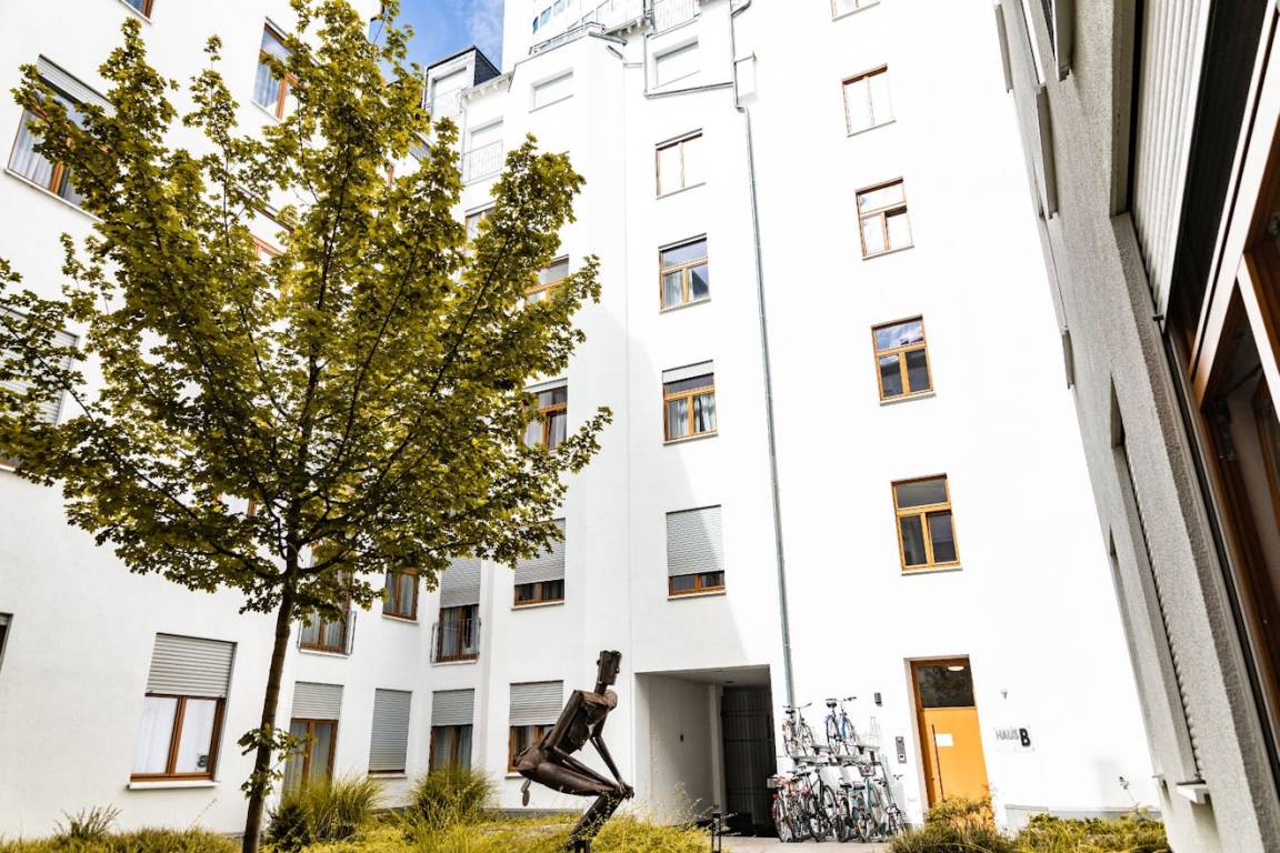 50 M² Ferienwohnung ∙ 1 Schlafzimmer ∙ 2 Gäste - Frankfurt