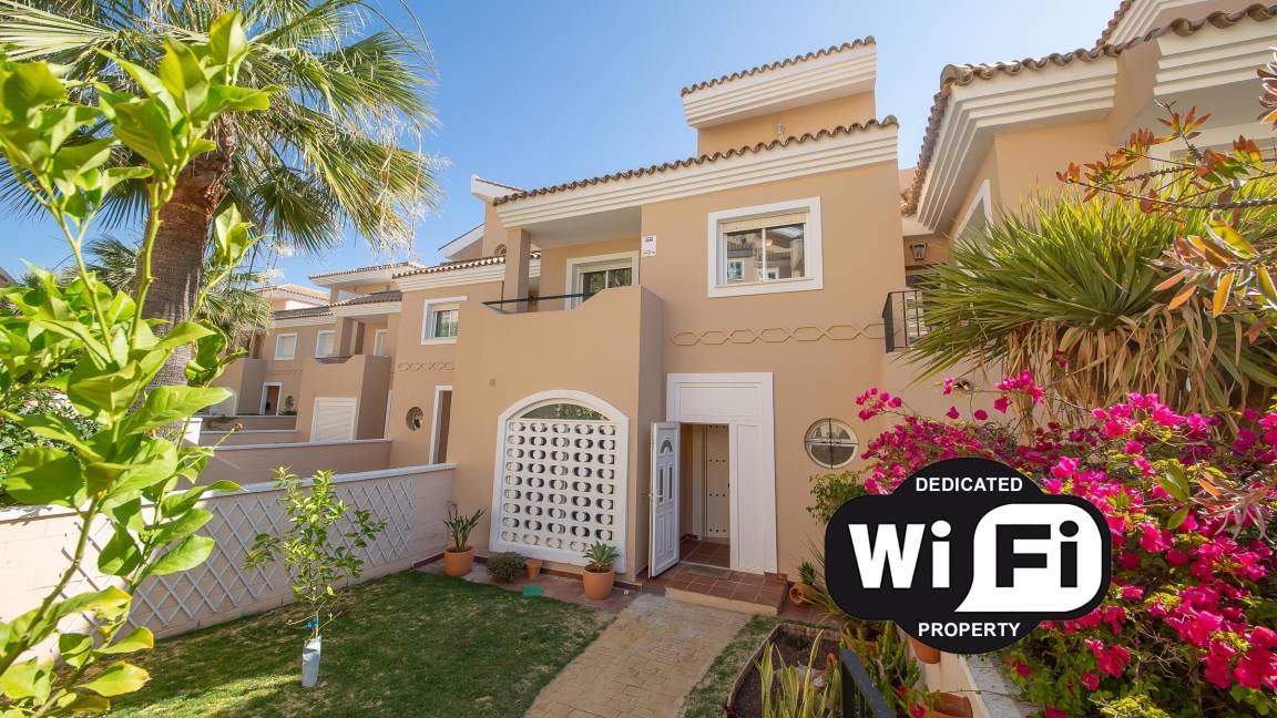 150 M² House ∙ 3 Bedrooms ∙ 6 Guests - Sotogrande