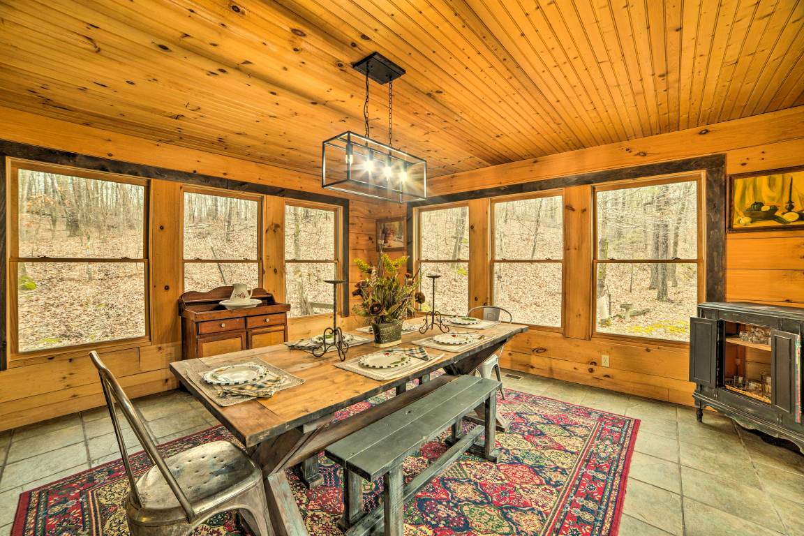 185 M² House ∙ 2 Bedrooms ∙ 6 Guests - Kentucky Lake