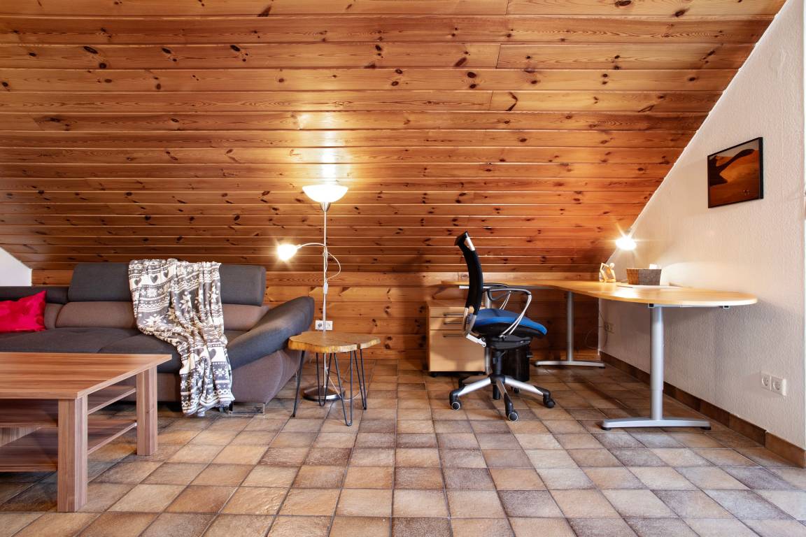 70 M² Ferienwohnung ∙ 2 Schlafzimmer ∙ 4 Gäste - Markdorf