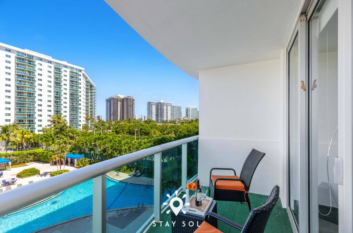 Apartamento ∙ 2 Habitaciones ∙ 6 Huéspedes - Sunny Isles Beach, FL
