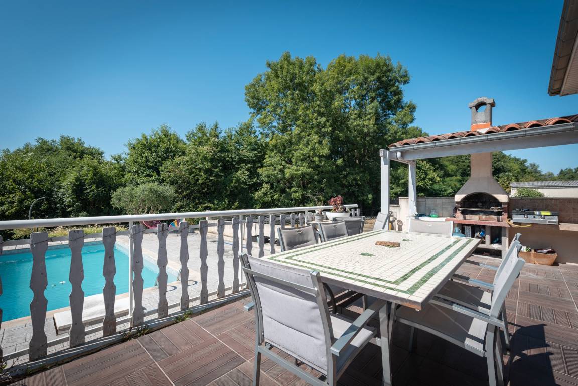 160 M² Maison De Vacances ∙ 4 Chambres ∙ 10 Personnes - Hautes-Pyrénées