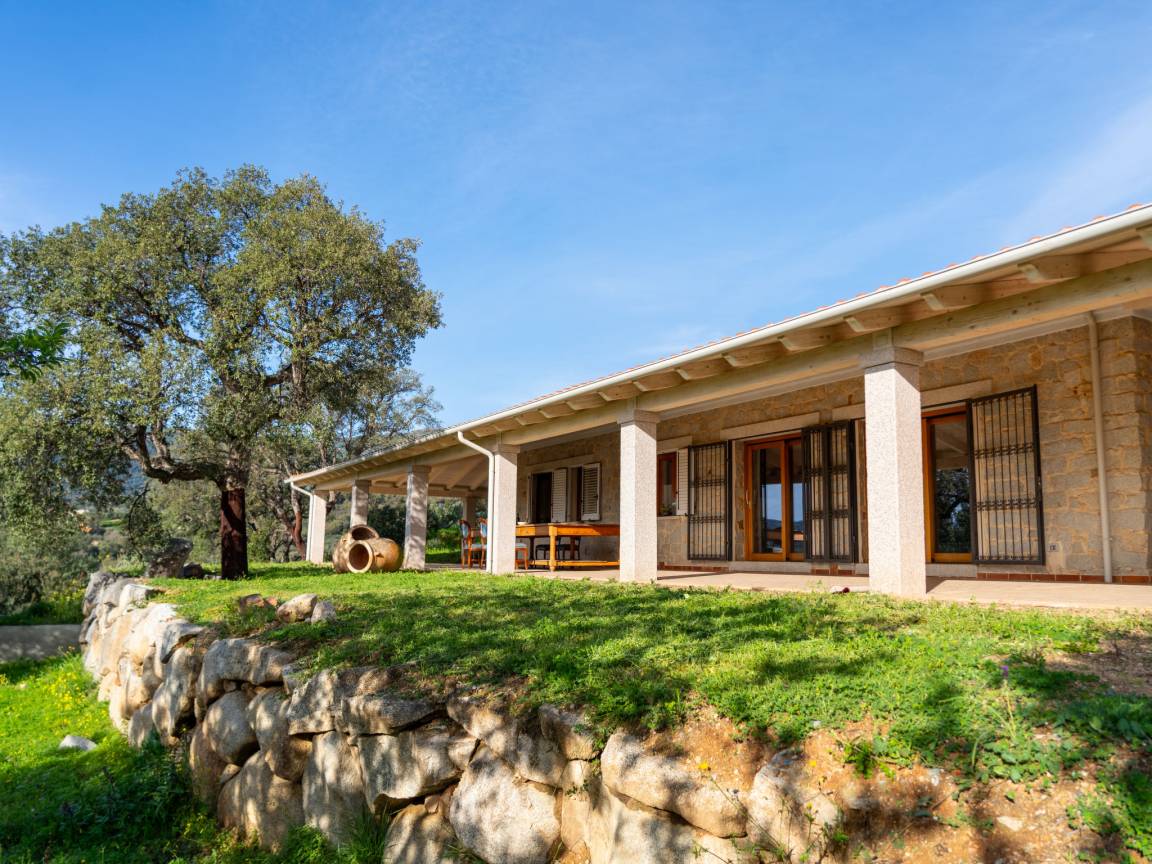 160 M² Maison De Vacances ∙ 4 Chambres ∙ 9 Personnes - Cardedu