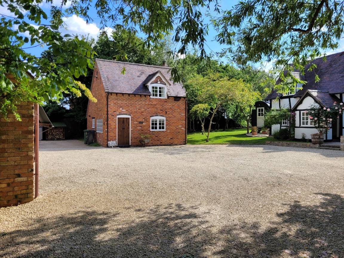 Cottage ∙ 1 Bedroom ∙ 2 Guests - Worcester, UK