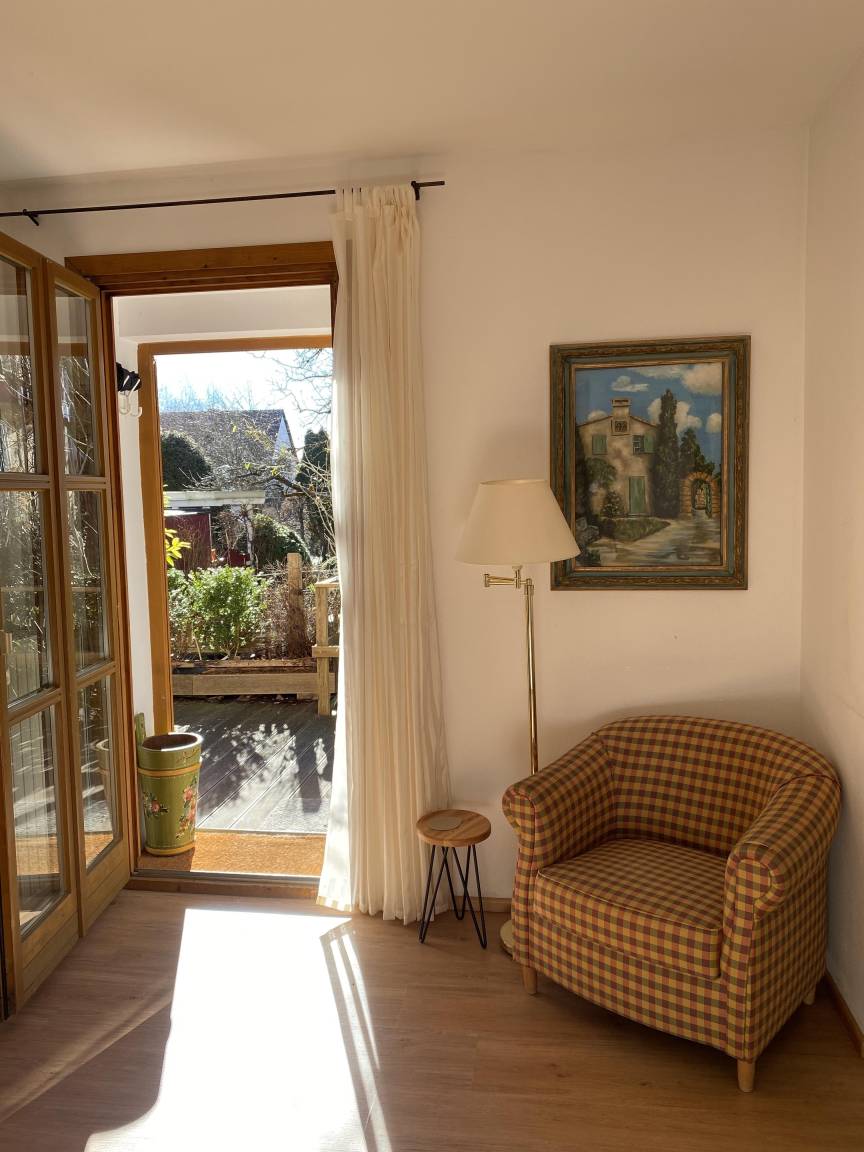 48 M² Ferienwohnung ∙ 1 Schlafzimmer ∙ 2 Gäste - Berg