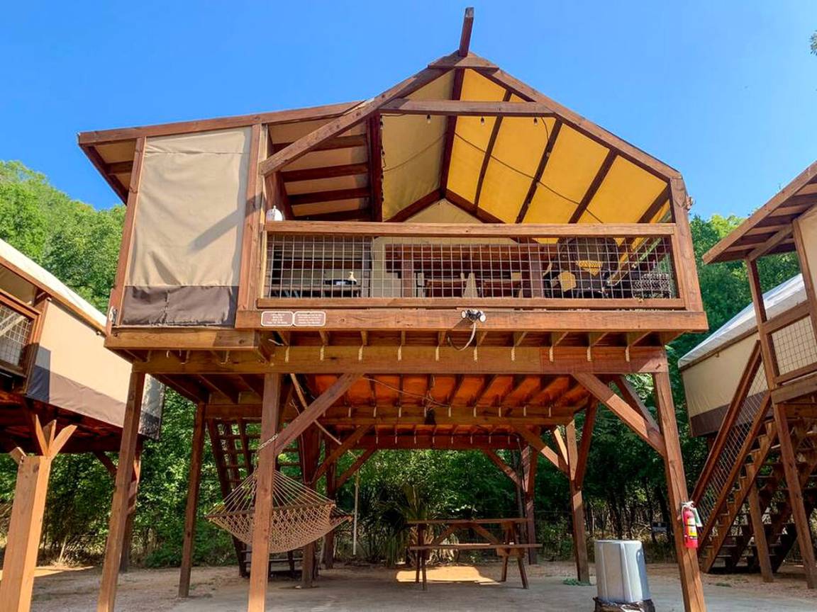 Camping-unterkunft ∙ 1 Schlafzimmer ∙ 5 Gäste - Seguin, TX