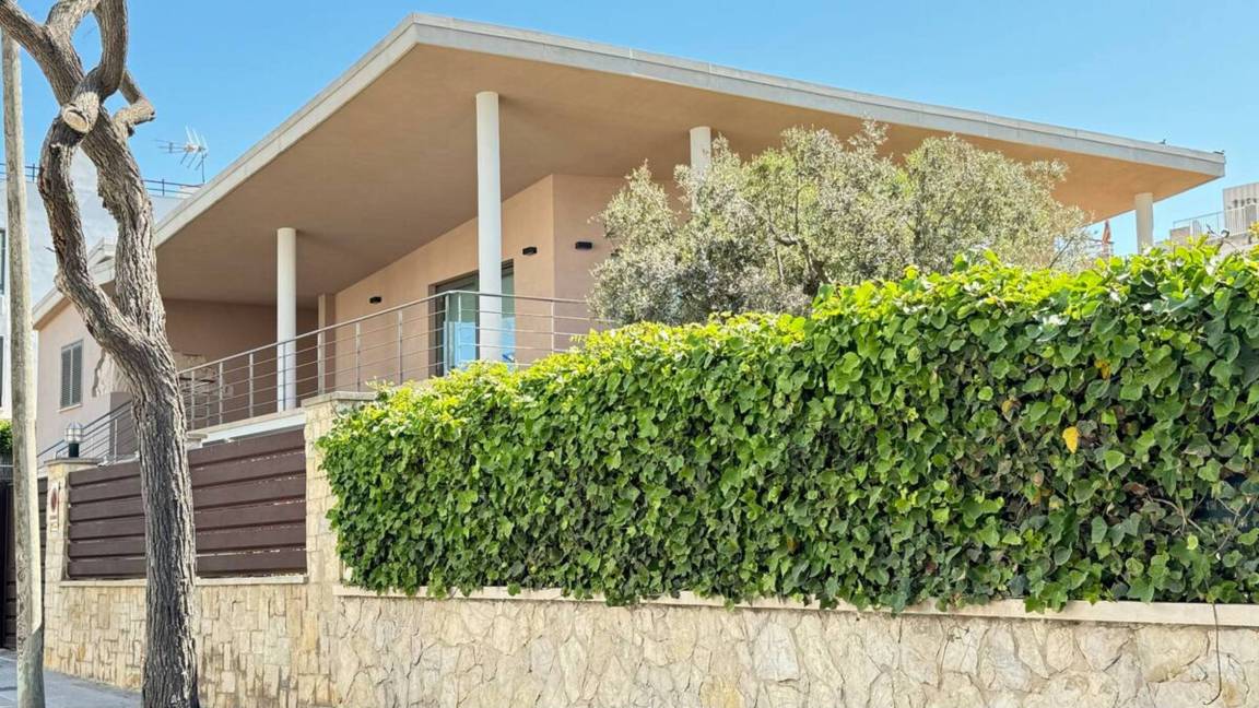 300 M² Casa ∙ 5 Habitaciones ∙ 8 Huéspedes - El Arenal