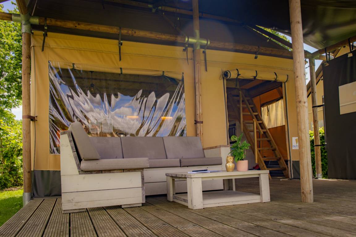 Bungalow ∙ 2 Bedrooms ∙ 4 Guests - Barneveld