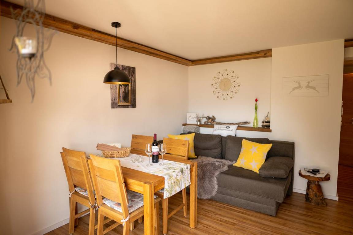 68 M² Apartment ∙ 2 Bedrooms ∙ 4 Guests - Steeg