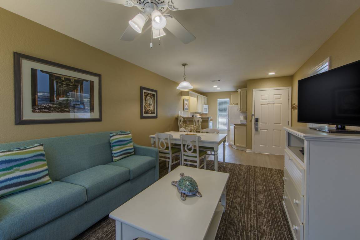 Hotel ∙ 2 Bedrooms ∙ 6 Guests - Jamaica Beach, TX