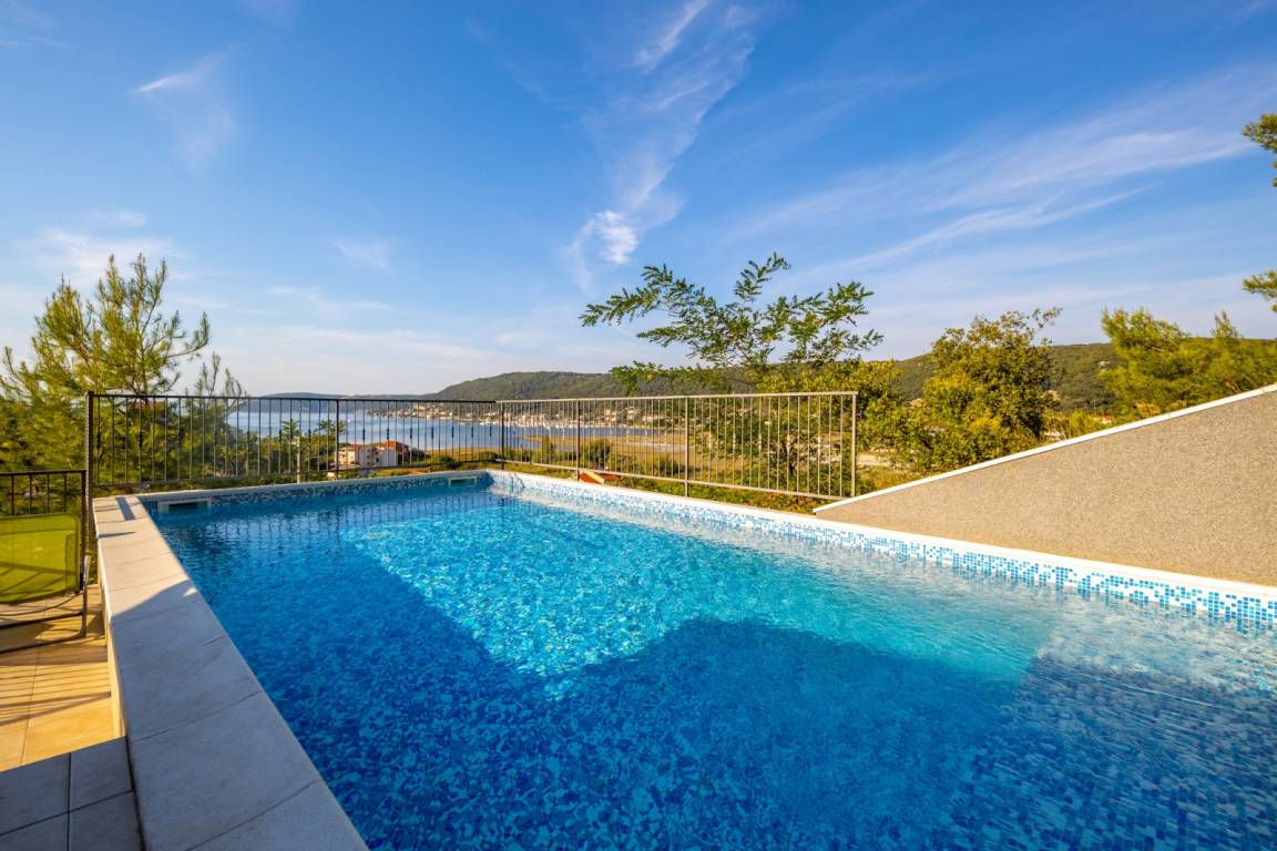 65 M² Appartement ∙ 2 Chambres ∙ 6 Personnes - Rab